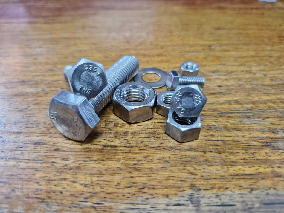 10MM STAINLESS HEX BOLT, NUTS & FLAT WASHER – Niolin Industrial Supply